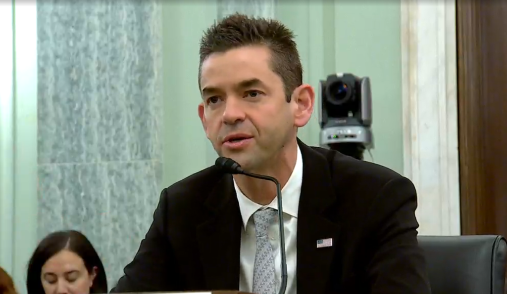 Isaacman Insists NASA Can Pursue Moon and Mars Goals Simultaneously ...