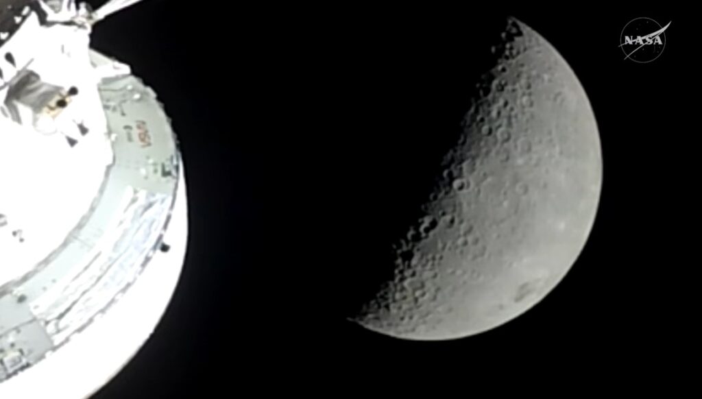 Artemis II Swings Around the Moon, Begins Trip Home with White House ...